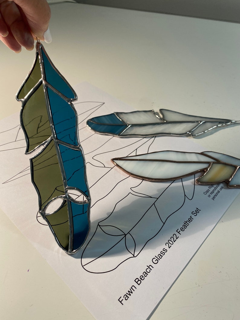Set of Feathers Stained Glass PATTERN Bird Feathers, Stained Glass ...