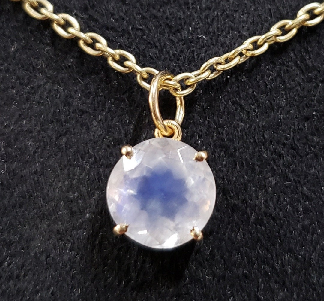 14k Gold Blue Flash Rainbow Moonstone Pendant, Round Shape, Necklace ...