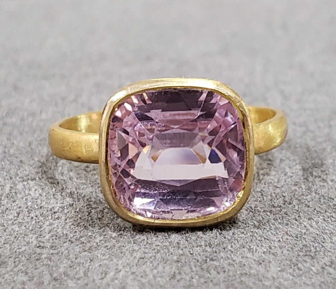 18k Gold Natural Pink Kunzite Ring, 9x10 MM, 18k Gold Statement Ring ...