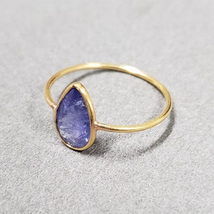 18k Gold Tanzanite Stone Ring, Pear Shape, Gold Jewelry, Tanzanite Ring ...
