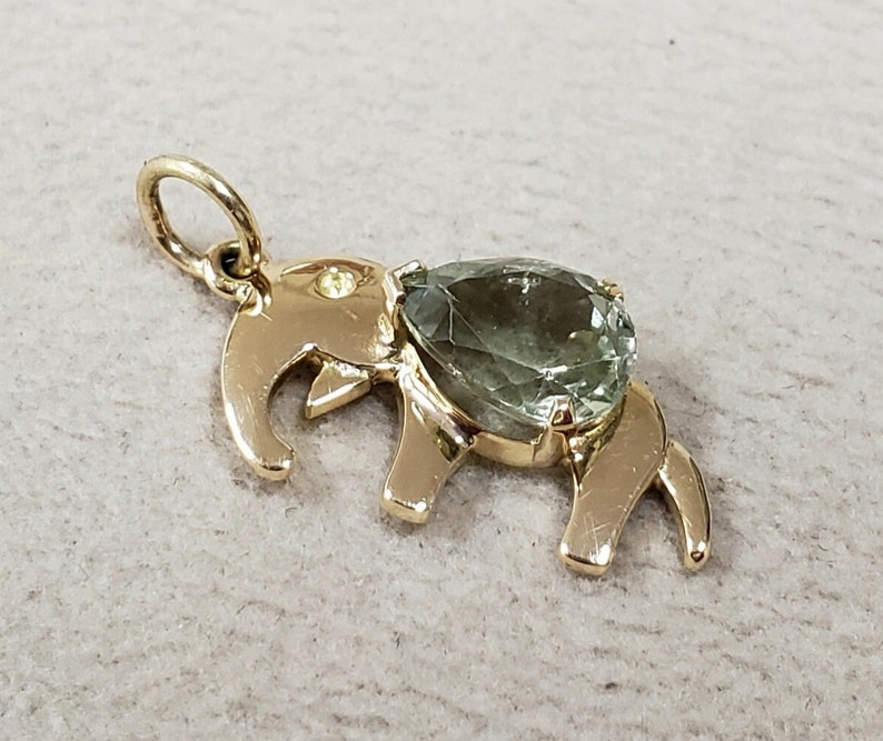14k Gold Elephant Pendant: Green Tourmaline Animal Jewelry - Etsy
