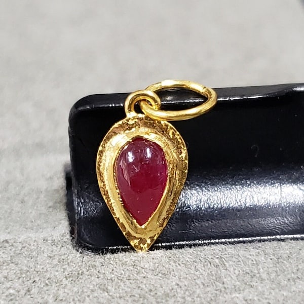 Natural Ruby Pendant - Etsy
