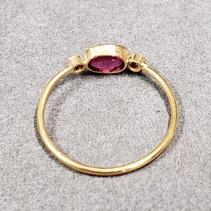 18k Gold Oval Ruby With Diamond Ring for Unisex, Bezel Setting, Red ...