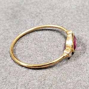 18k Gold Oval Ruby With Diamond Ring for Unisex, Bezel Setting, Red ...