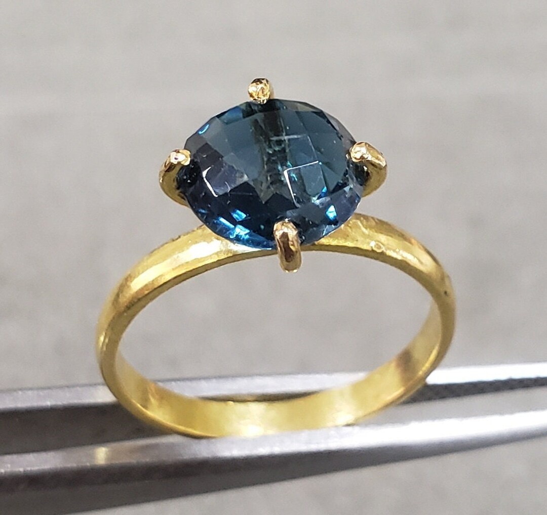14k Gold London Blue Topaz Checker Cut Ring, Prong Setting, Matte ...