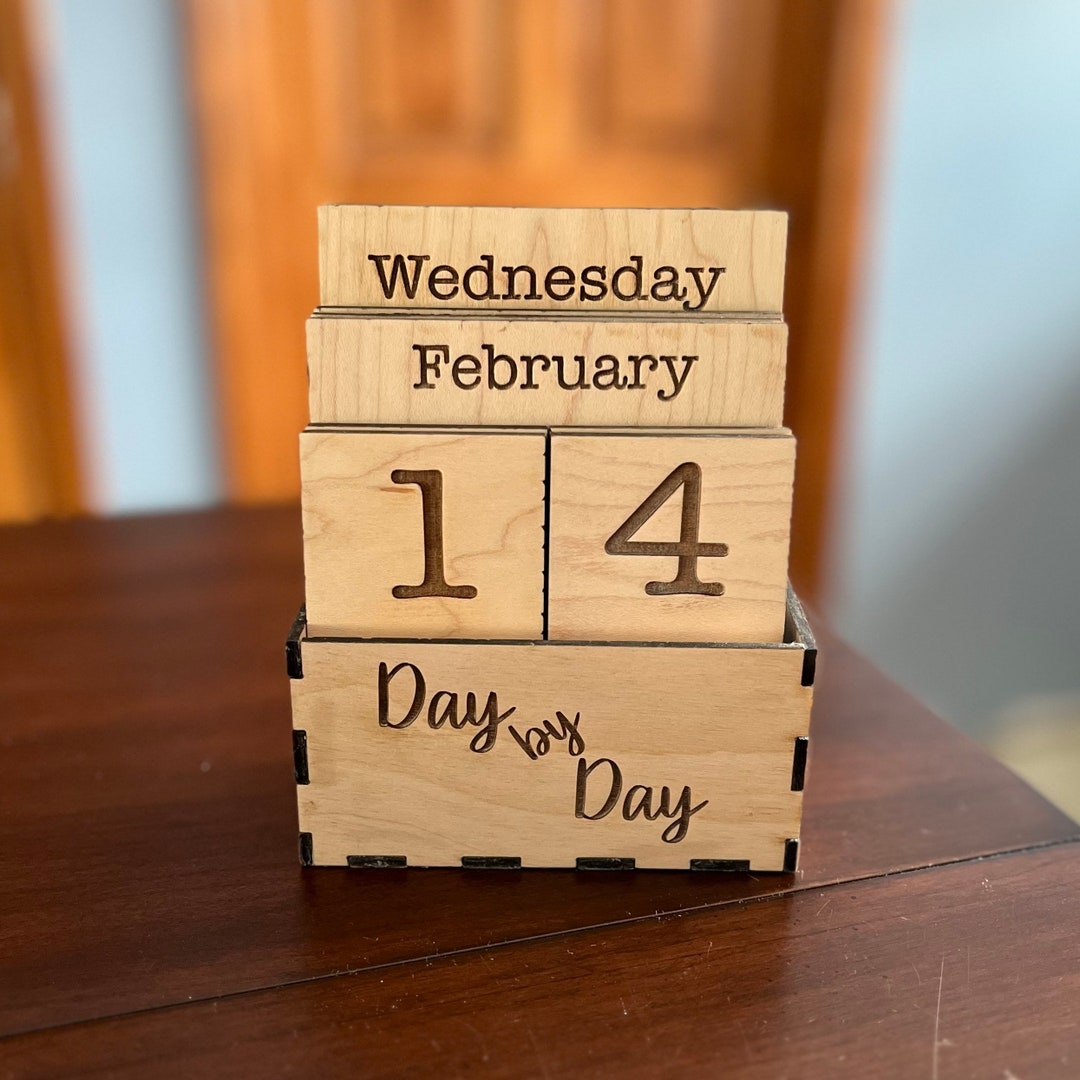 Engraved Wooden Perpetual Calendar: Baltic Birch Desk Decor - Etsy