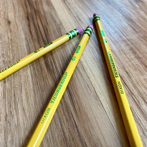Personalized #2 Pencils - Engraved Custom Pencils With Erasers and Pre ...