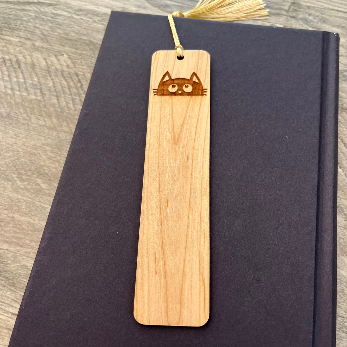 Peeking Cat - Engraved Wood Bookmark With Optional Personalization ...
