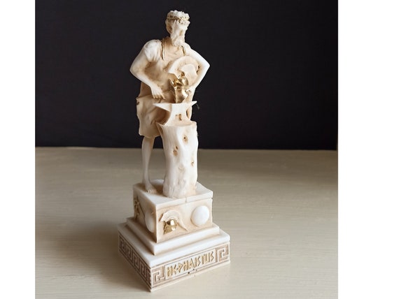 Estatua Del Dios Griego Hefesto El Mito De Hefesto, Con Resumen Y
