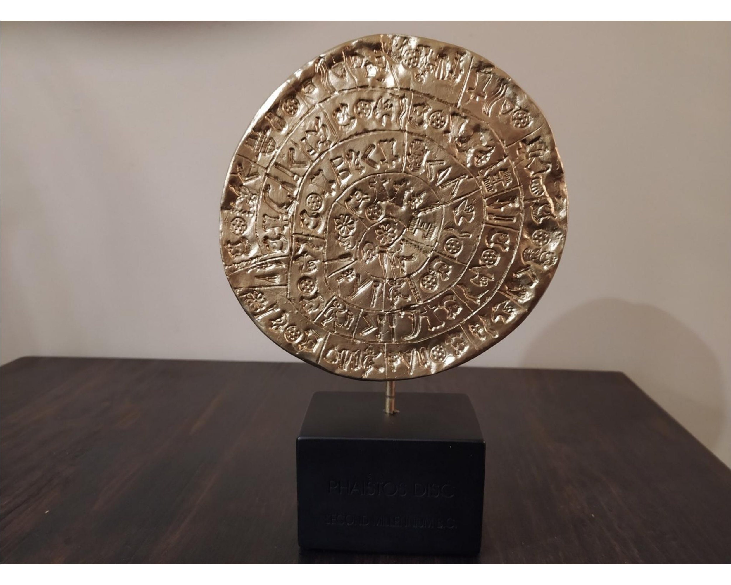 Modern Sculpture Phaistos Disc Greek Handmade Pop Art Table - Etsy