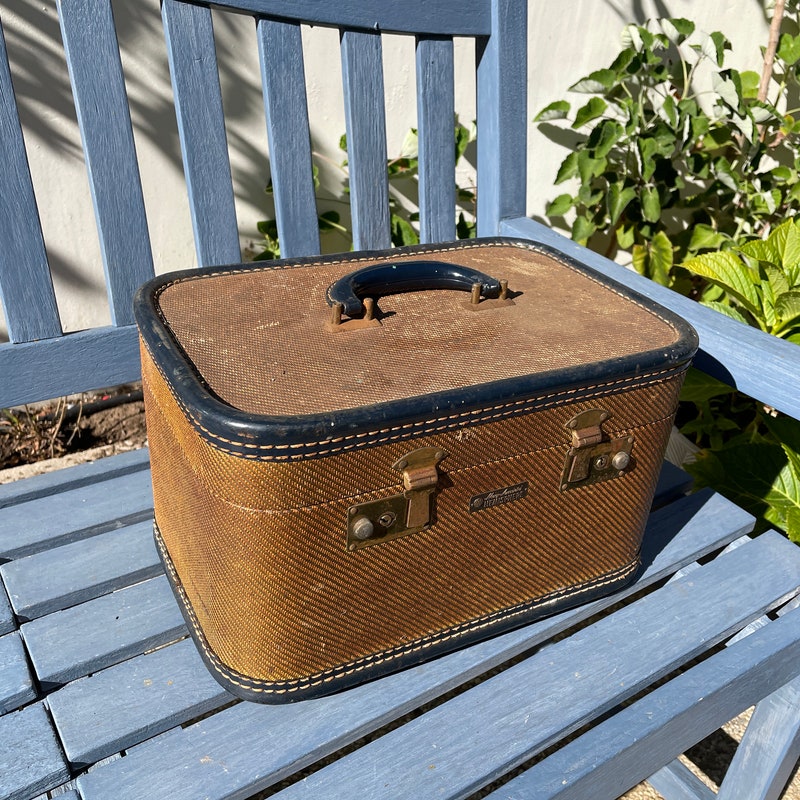 Vintage Train Case - Etsy