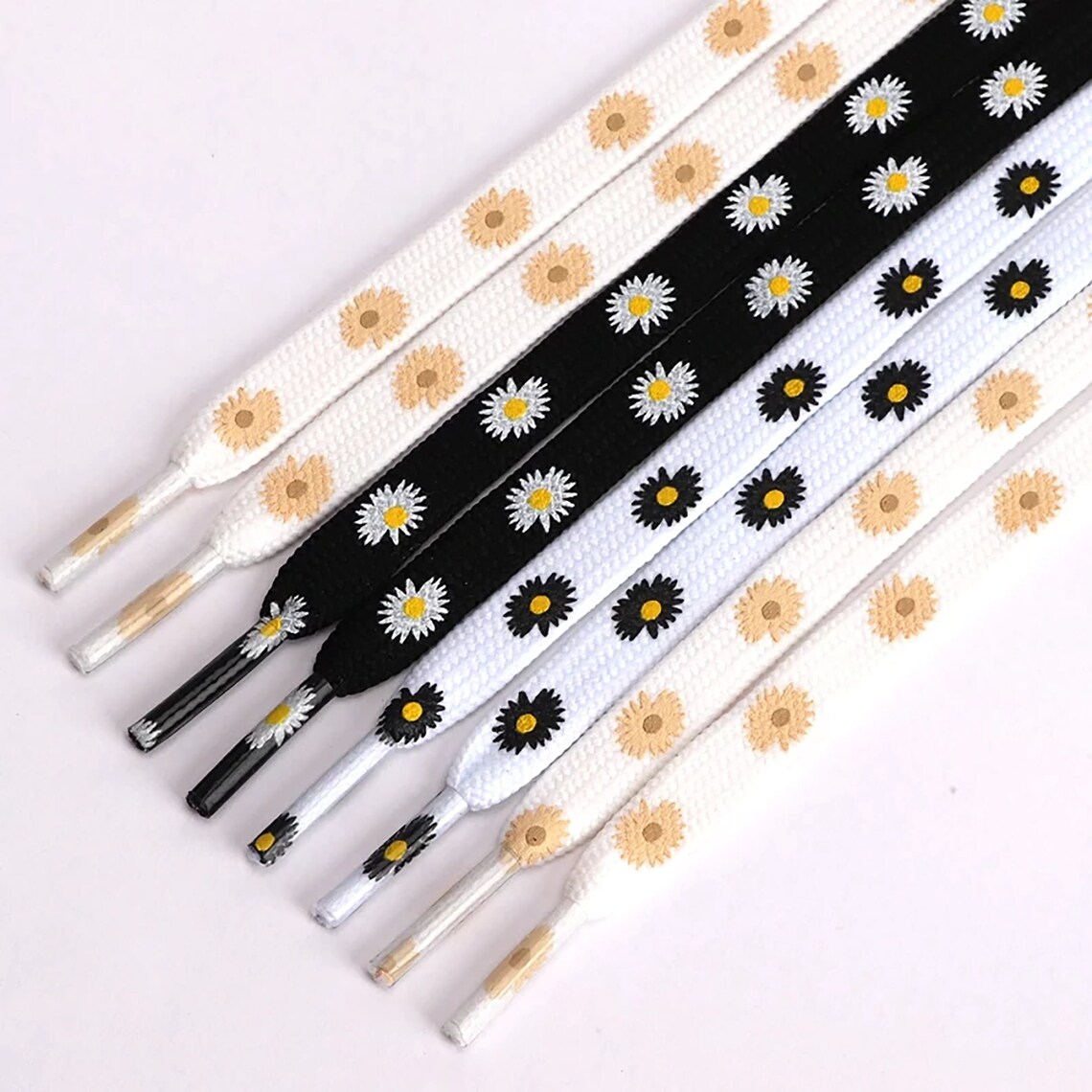 Flat Daisy Flower Pattern Shoe Laces Different Coloured Durable 100cm ...