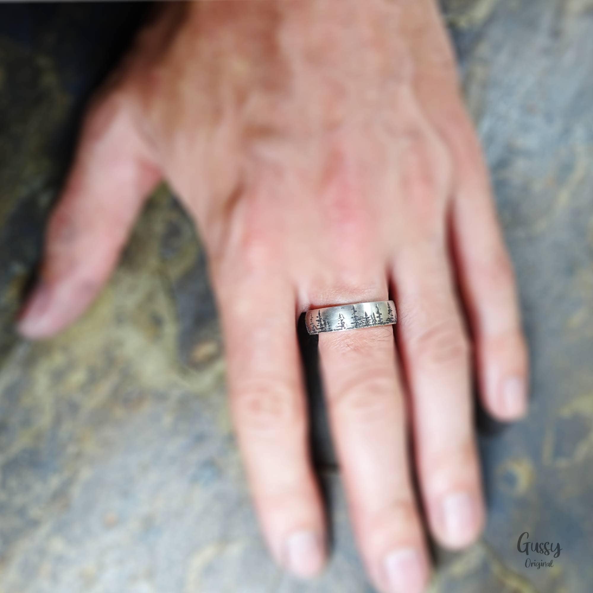 Tree Ring Mens Wedding Band With Trees Engraved 6mm Wide - Etsy