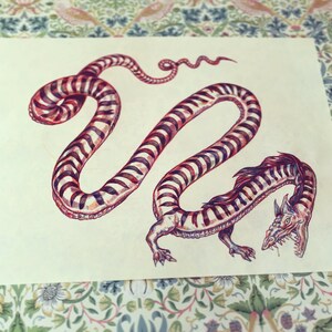 Dibujo a lápiz de color original lindworm - Etsy México