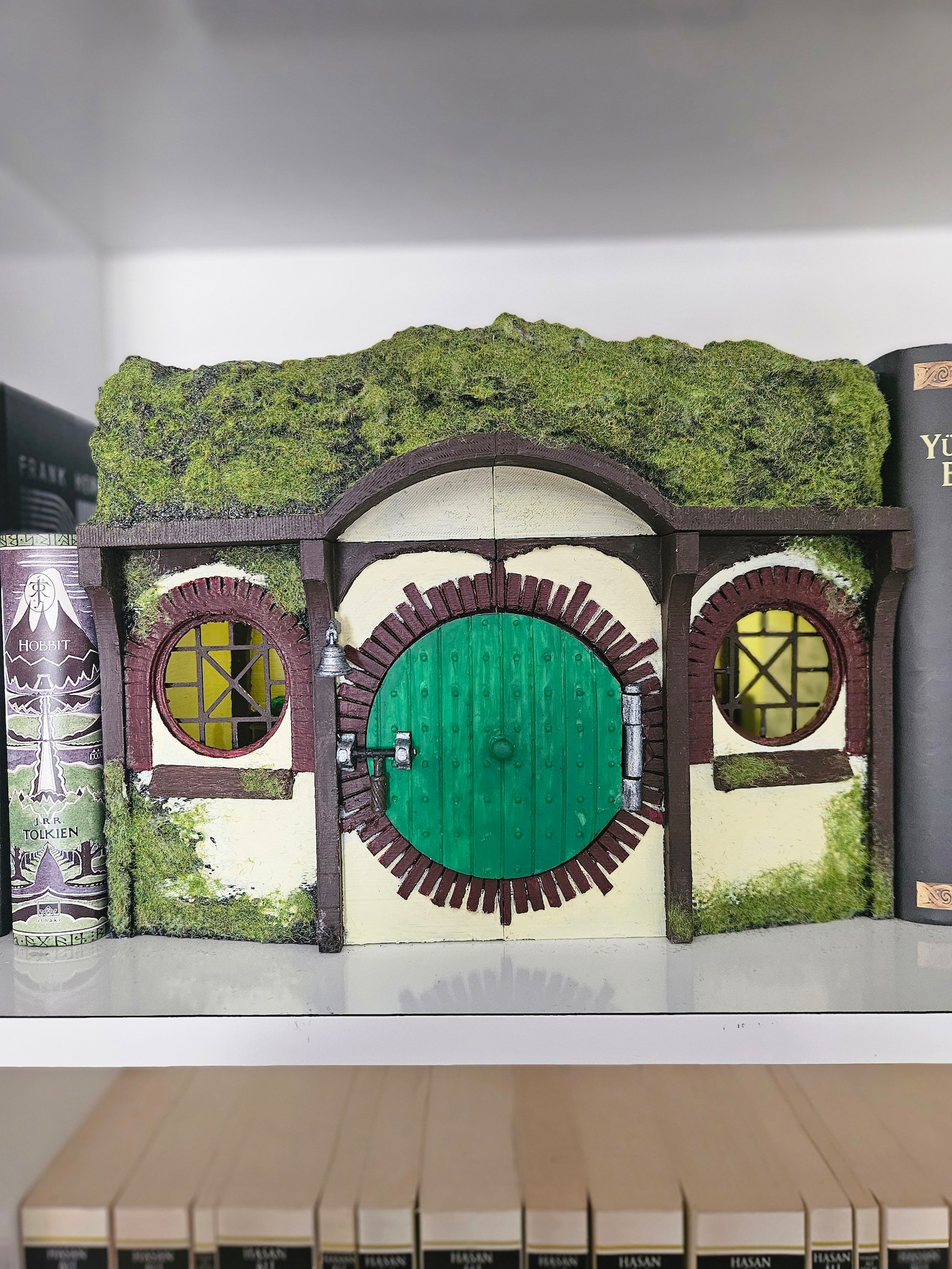 Lotr Book Nook, Lotr, Decor, Gift, Book, Book Shelf, Bilbo House - Etsy