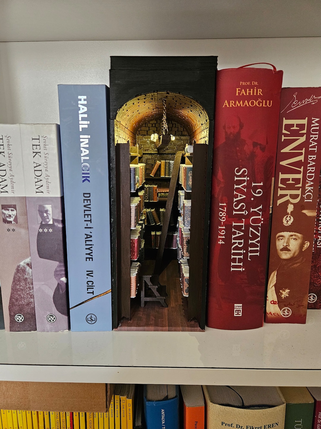 Library Book Nook: Rustic Home Decor Reading Corner - Etsy