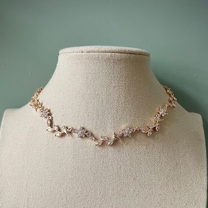 Unique Leafy Vine With Bird Choker Necklace, Elegant Fantasy ...