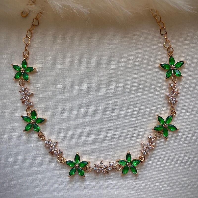 Flower Choker - Etsy