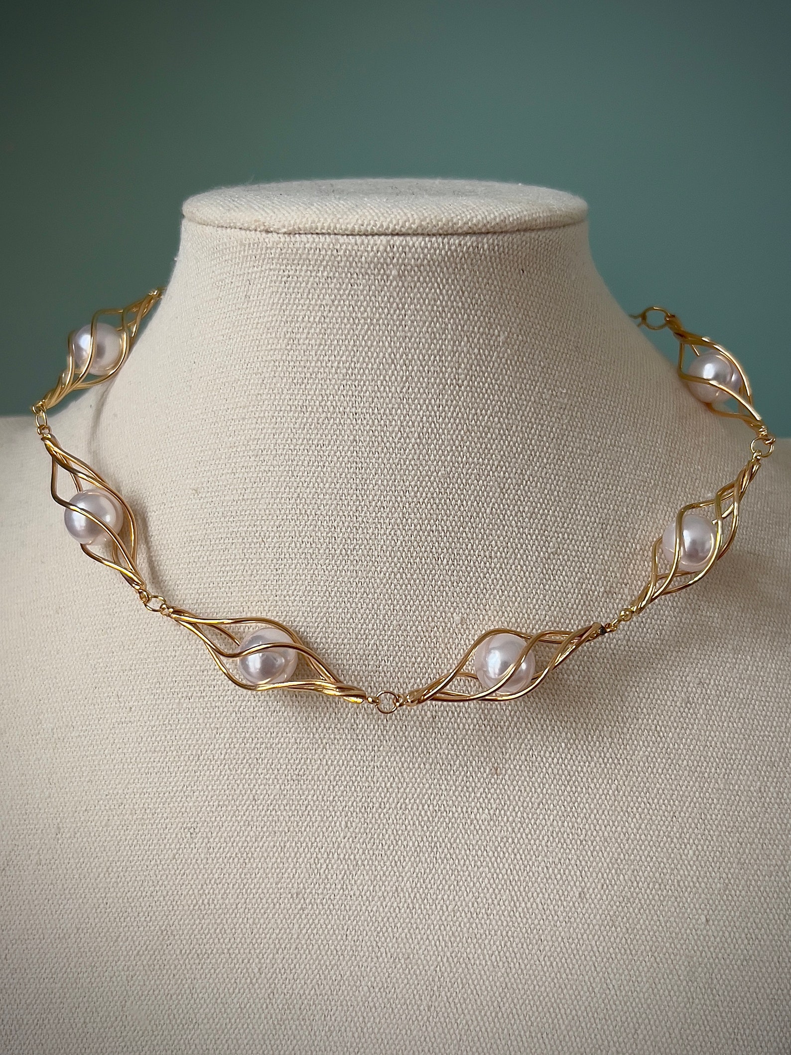 Bulky Silver Twisted Imitation Pearl Choker Necklace, Elegant Royalcore ...