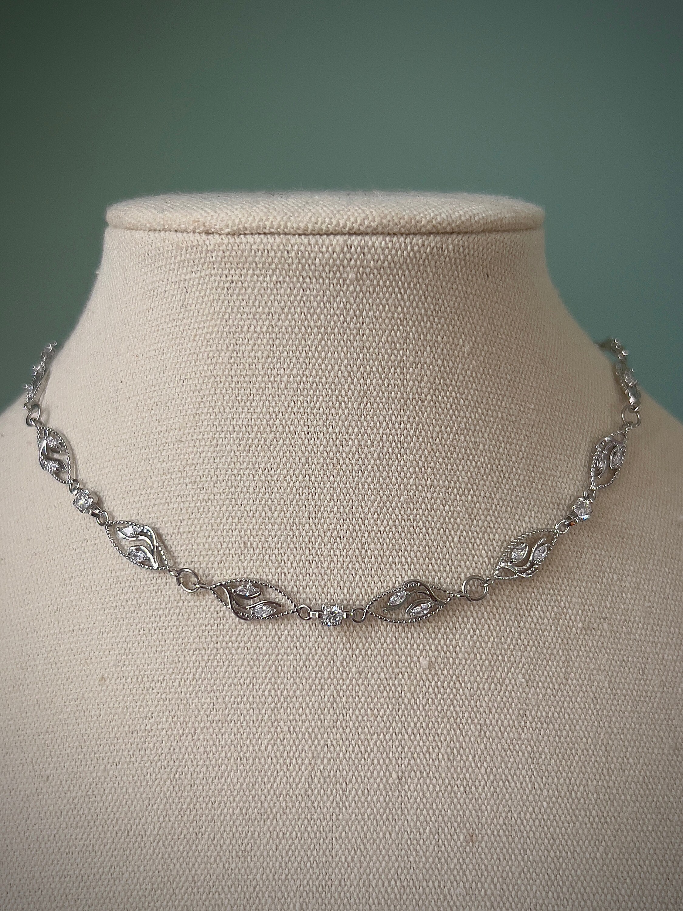 Delicate Dainty Gold Floral Chain Choker Necklace, Unique Layering ...
