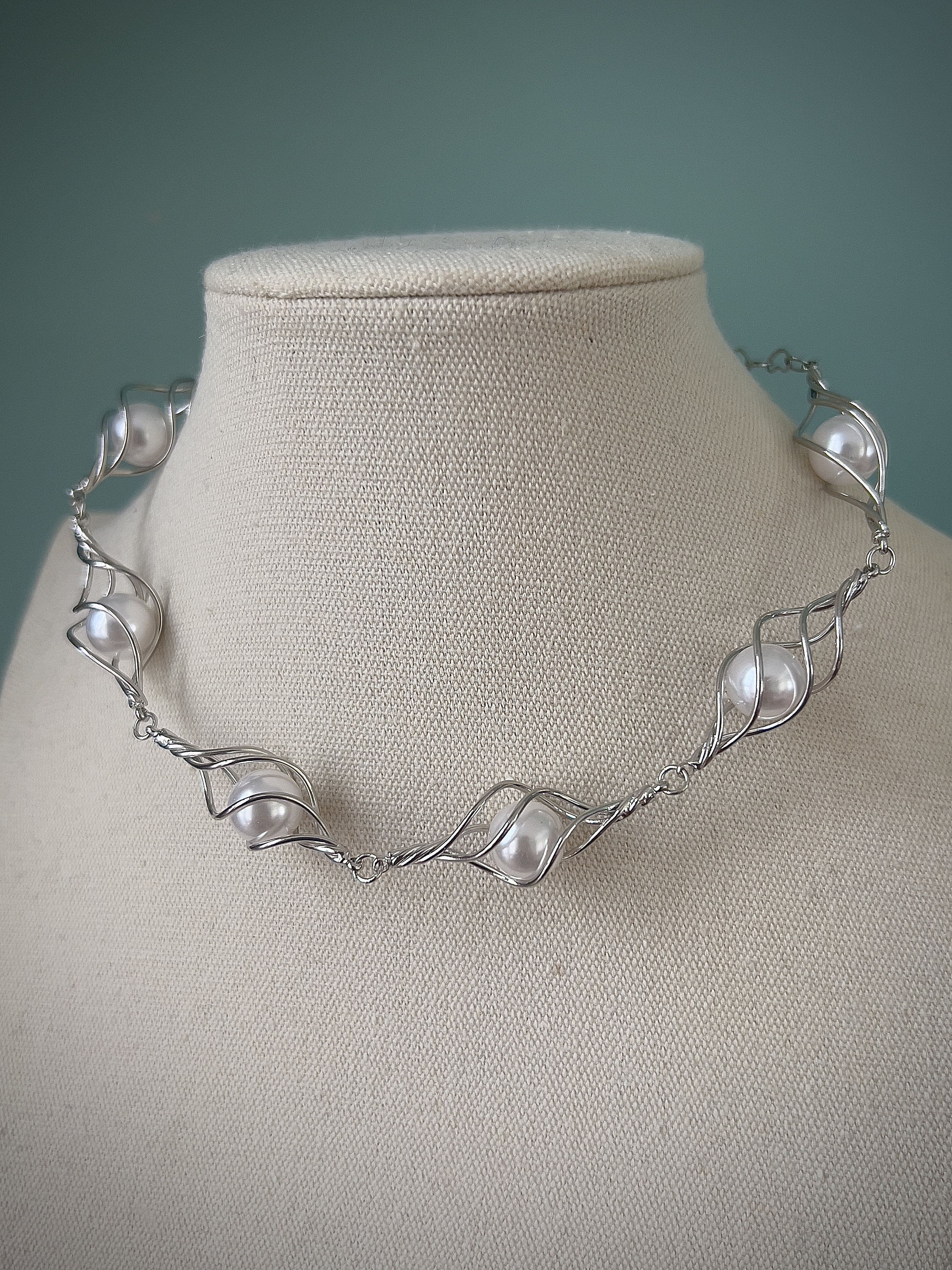 Bulky Silver Twisted Imitation Pearl Choker Necklace, Elegant Royalcore ...