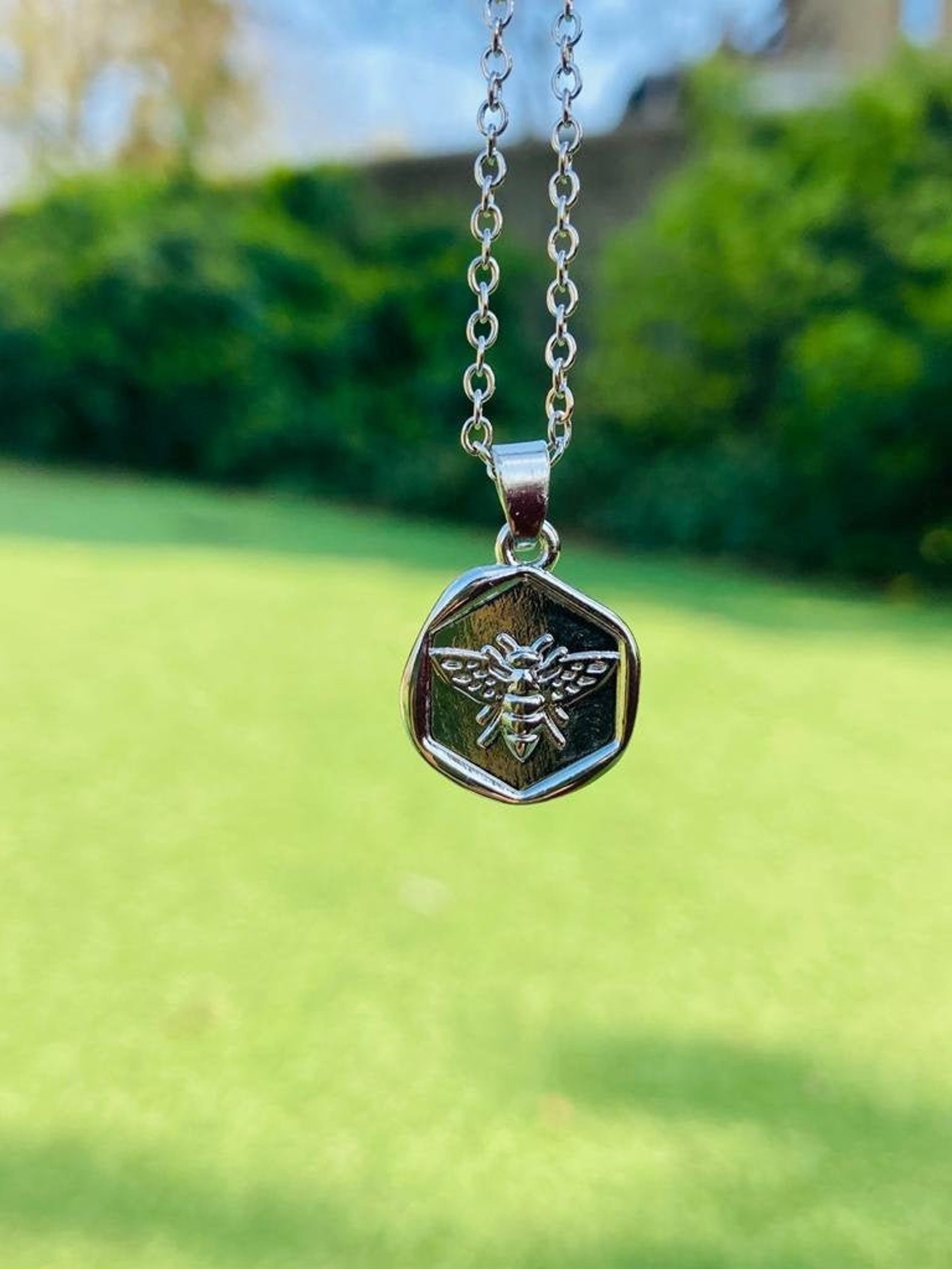 Mini Manchester Bee Necklace, Bumble Bee, Honey Bee | Cute Matching ...