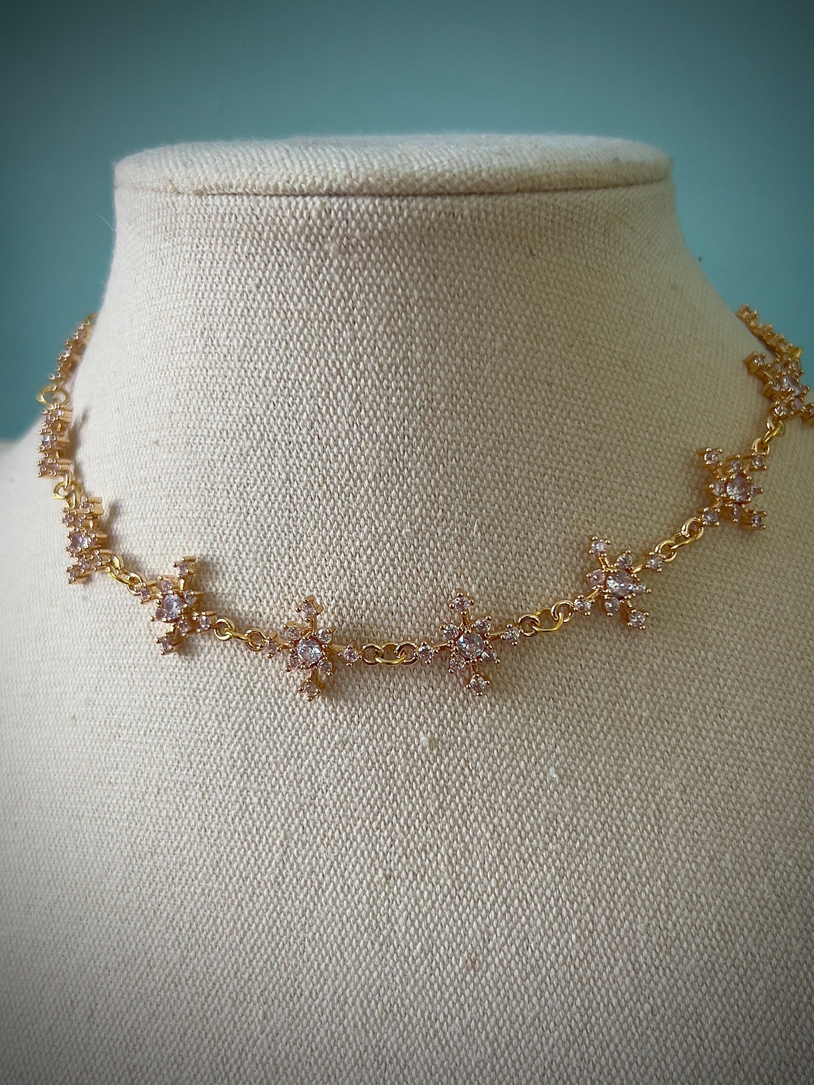 Edgy Gold Sword Choker Necklace, Elegant Medieval Tudor Cross Choker ...