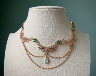 Gold Teardrop Green Flower Choker Necklace, Elegant Emerald Regency ...