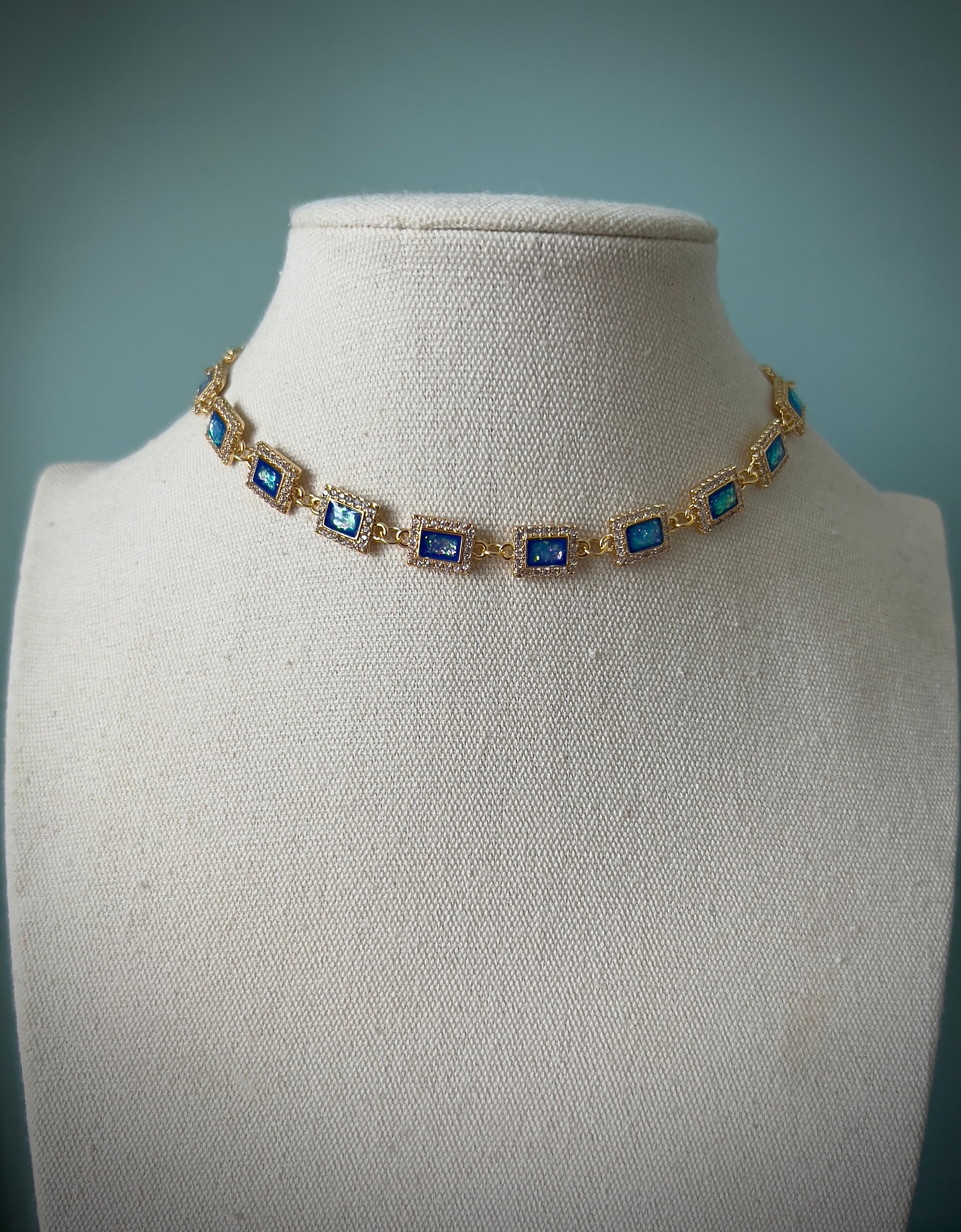 Enchanting Sparkly Ocean Blue Choker Necklace, Elegant Regal Turquoise ...