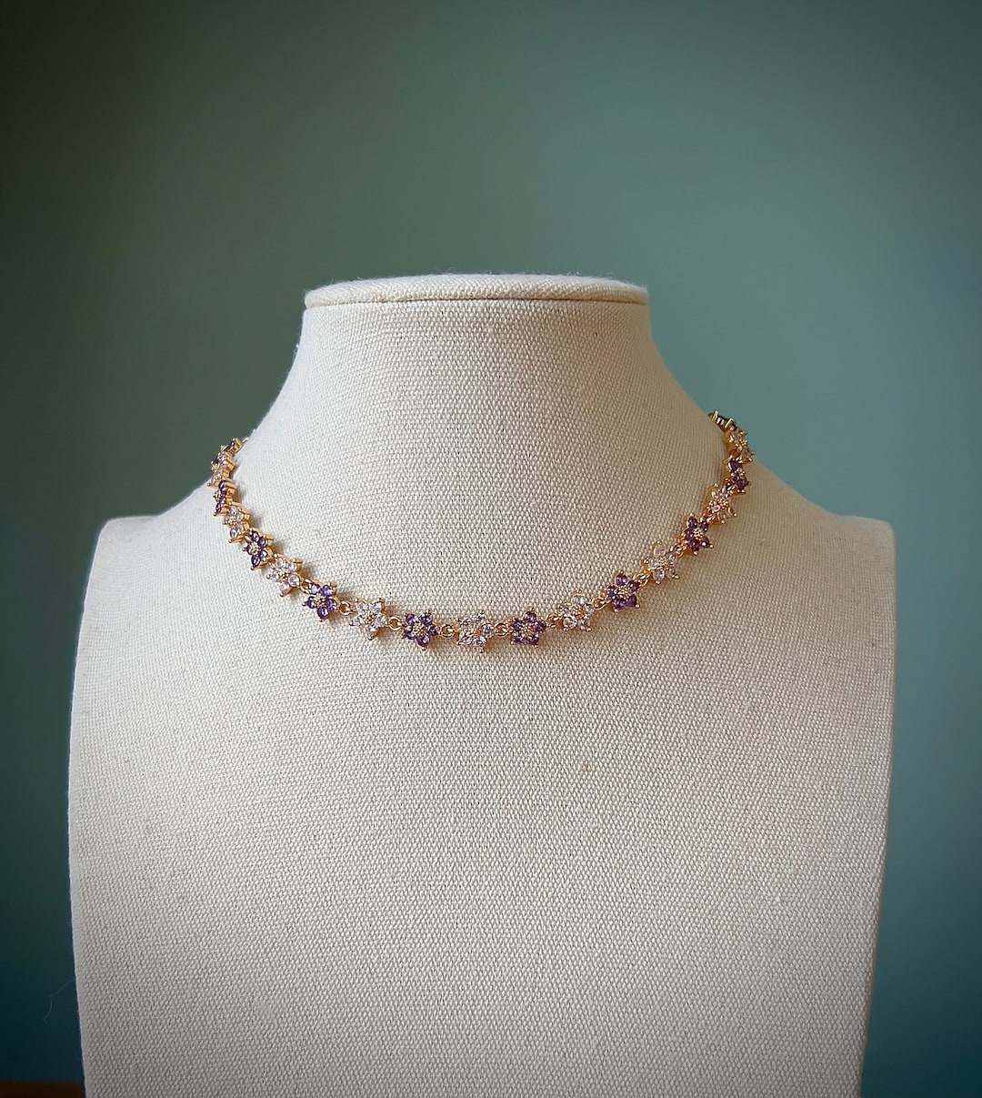Beautiful Small Custom Made Flower Choker Necklace, Cute Delicate ...