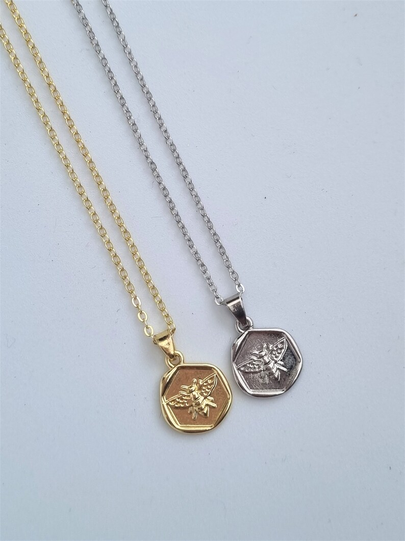 Mini Manchester Bee Necklace, Bumble Bee, Honey Bee | Cute Matching ...
