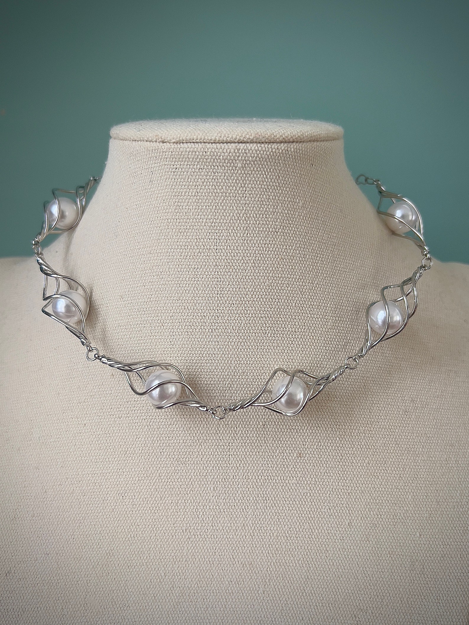 Bulky Silver Twisted Imitation Pearl Choker Necklace, Elegant Royalcore ...