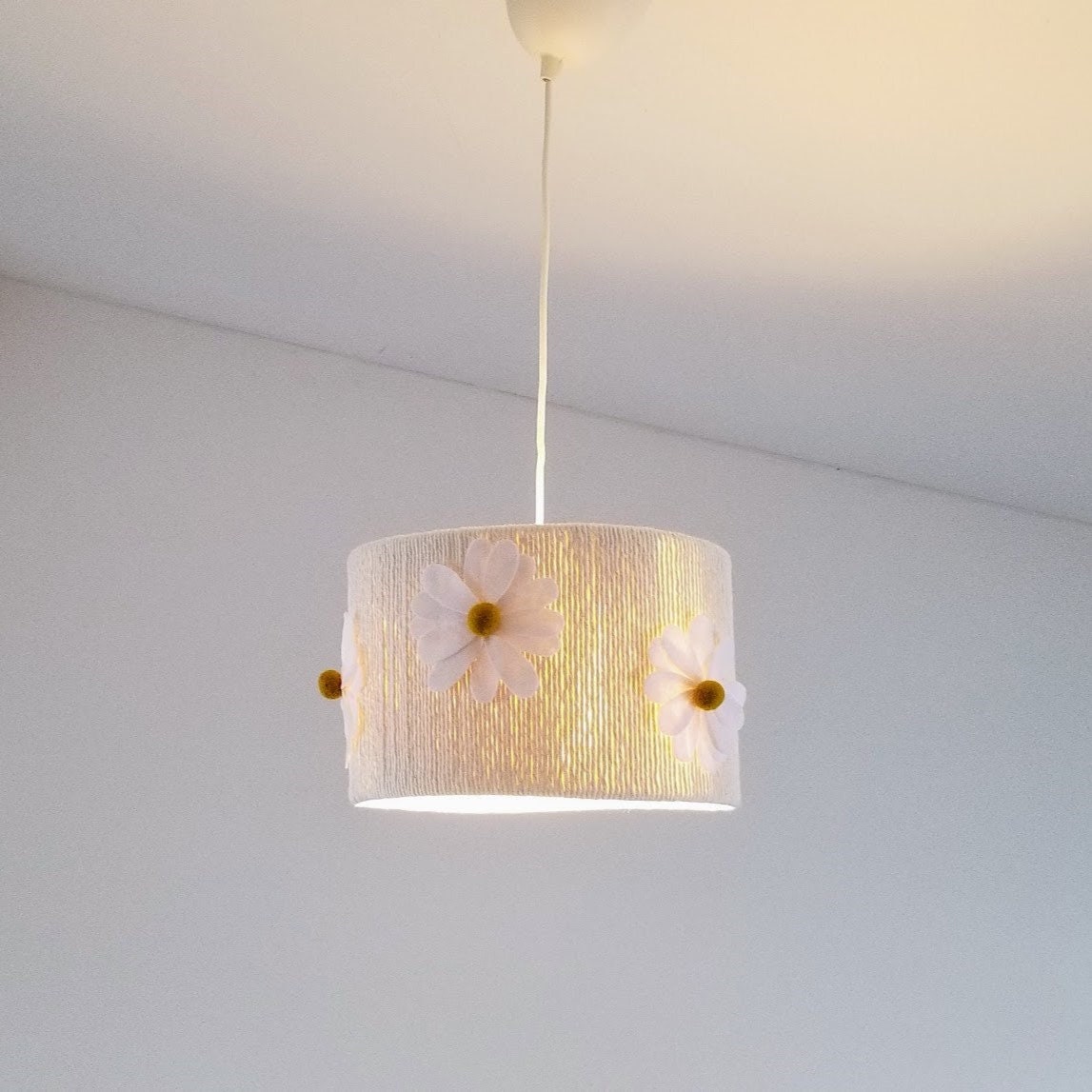 Set Od 2 Daisy Lampshades, Floral Table Lampshade, Daisy Flowers Lamp ...