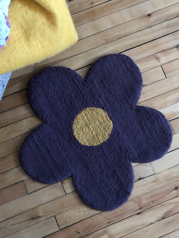 Daisy Rug - Etsy