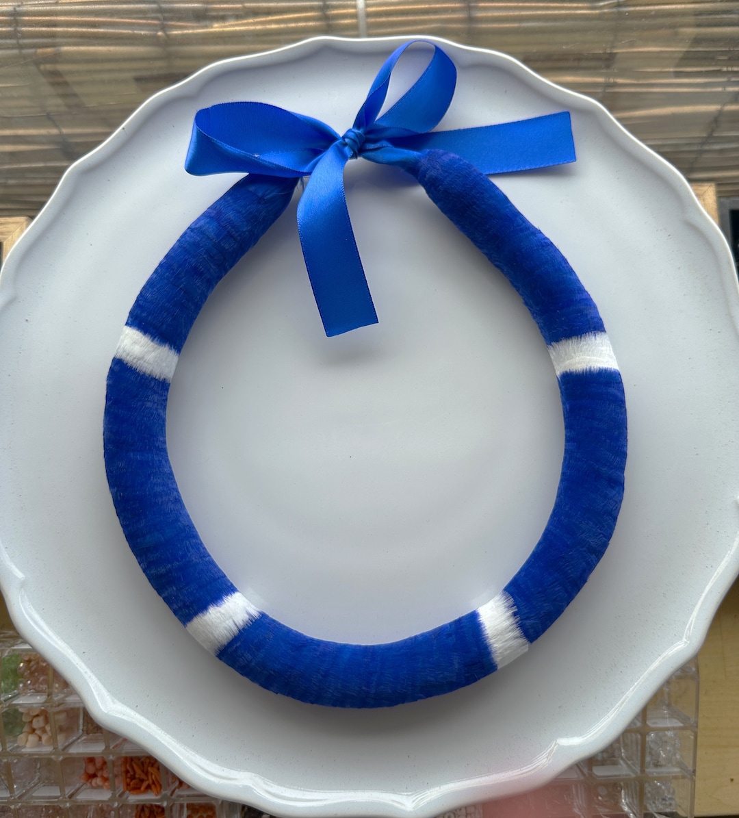 Royal Blue and White Lei Hulu Kamoe, Custom Graduation Lei, Lei Po'o ...