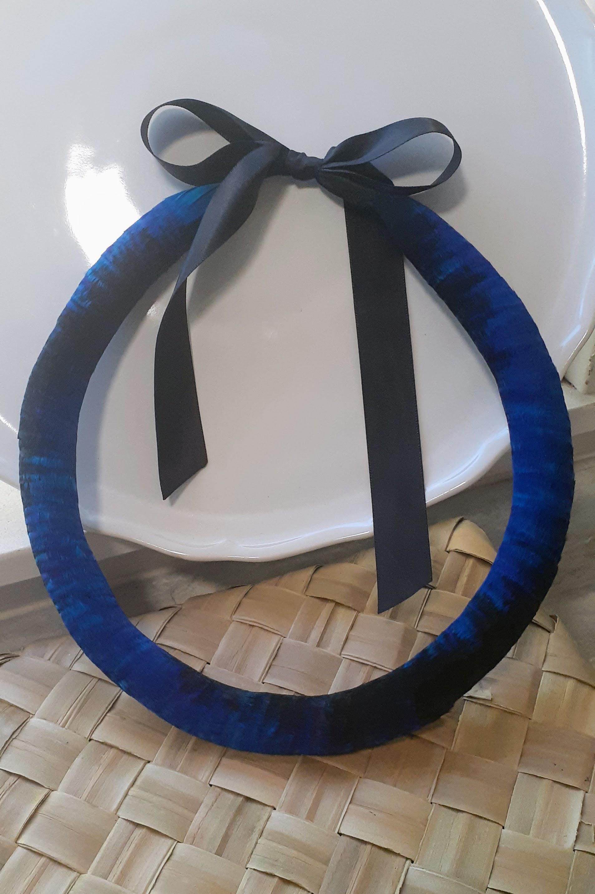 Royal Blue and Black Spiral Lei Hulu Kamoe, Custom Graduation Lei, Lei ...