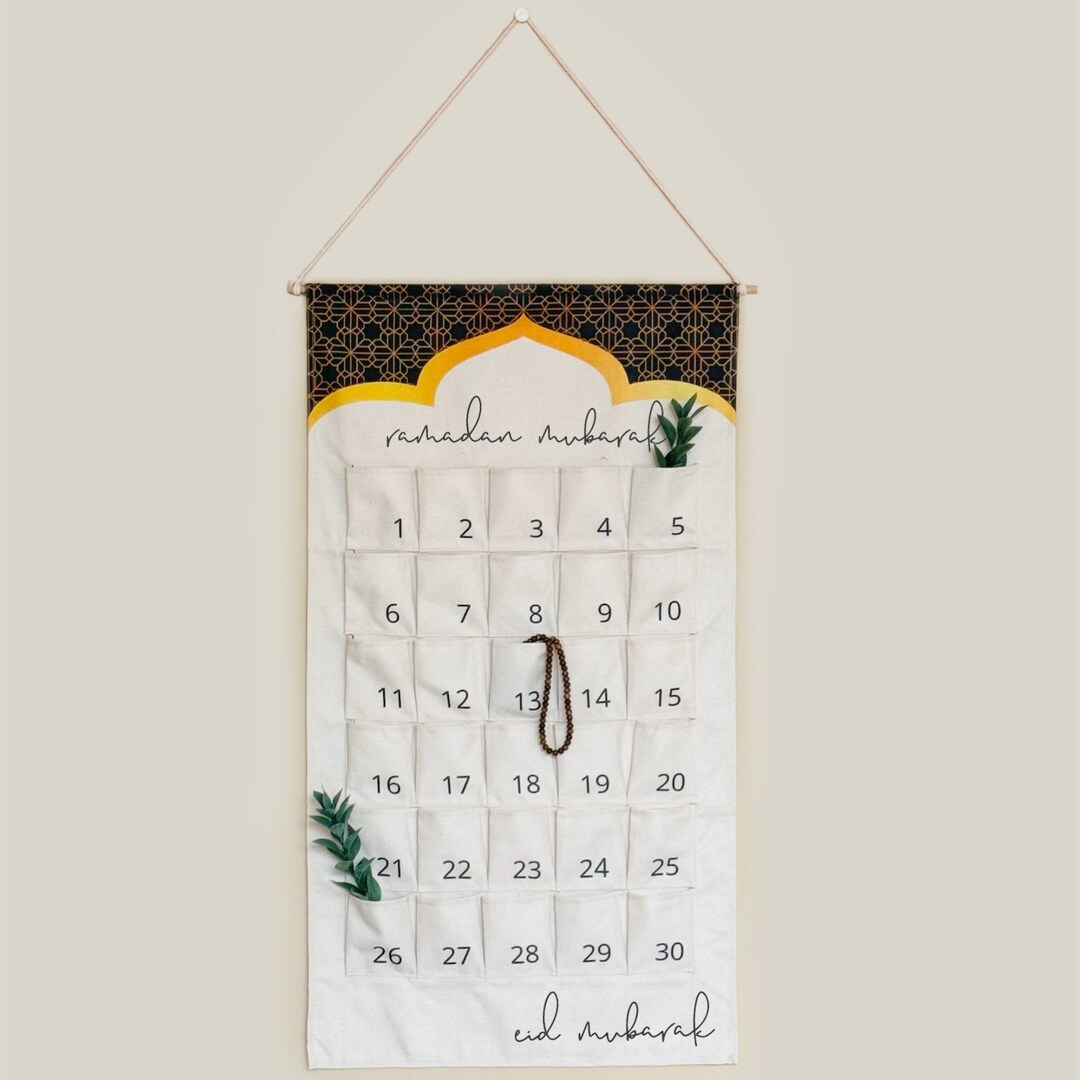 Personalized Ramadan Advent Countdown Calendar, 30 Day Wall Hanging ...