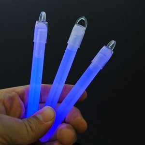 Directglow 4 Inch Blue Glow Sticks With Lanyards Bright Neon Glow Party ...
