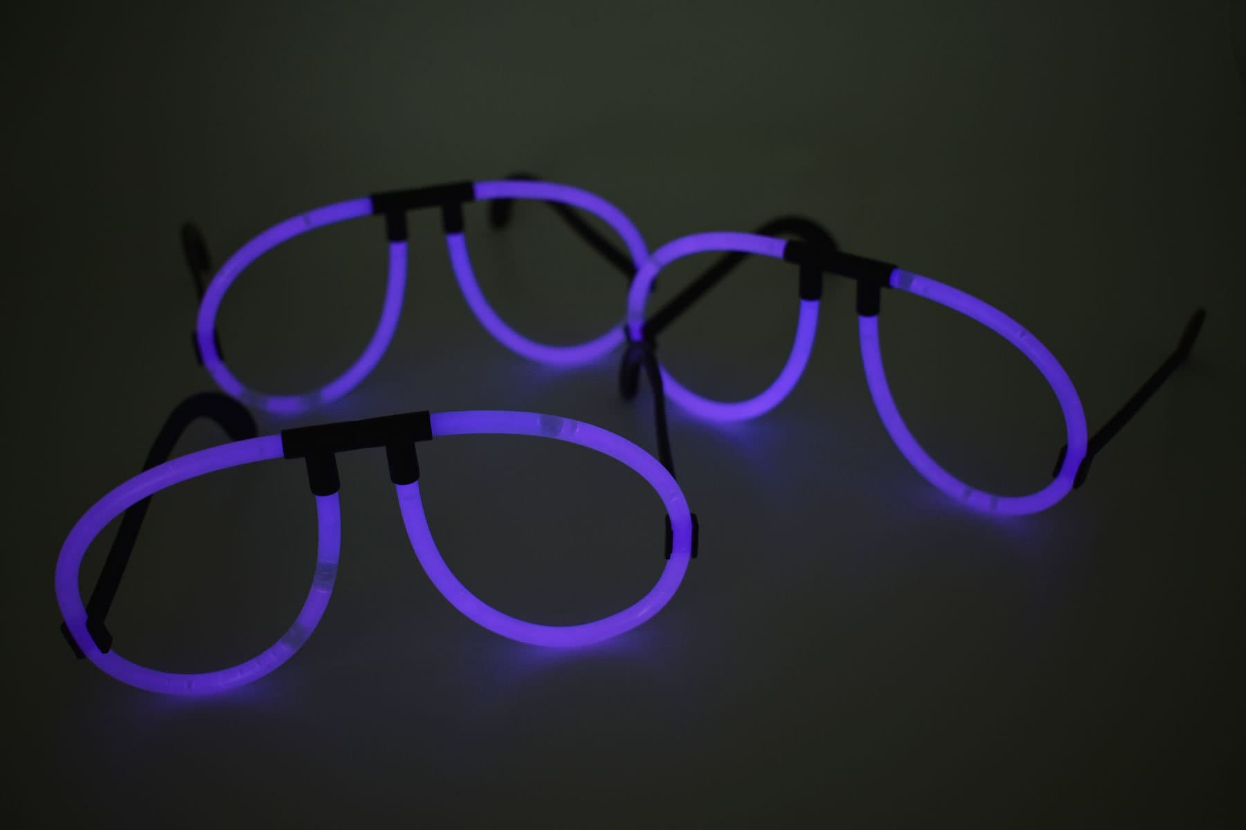 Purple glow sticks store