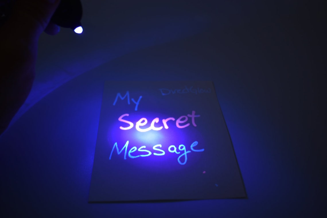 Opticz Oval 395 Nm UV Torch LED Keychain Flashlight - Etsy