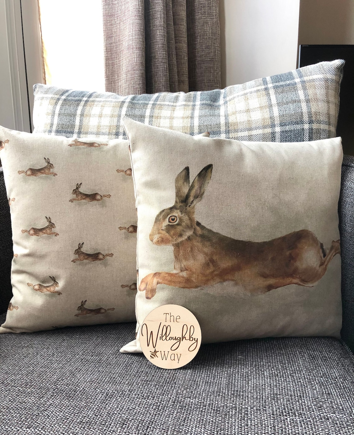 Leaping Hare Cushion Hares Rabbit Farmhouse Country Cottage - Etsy UK