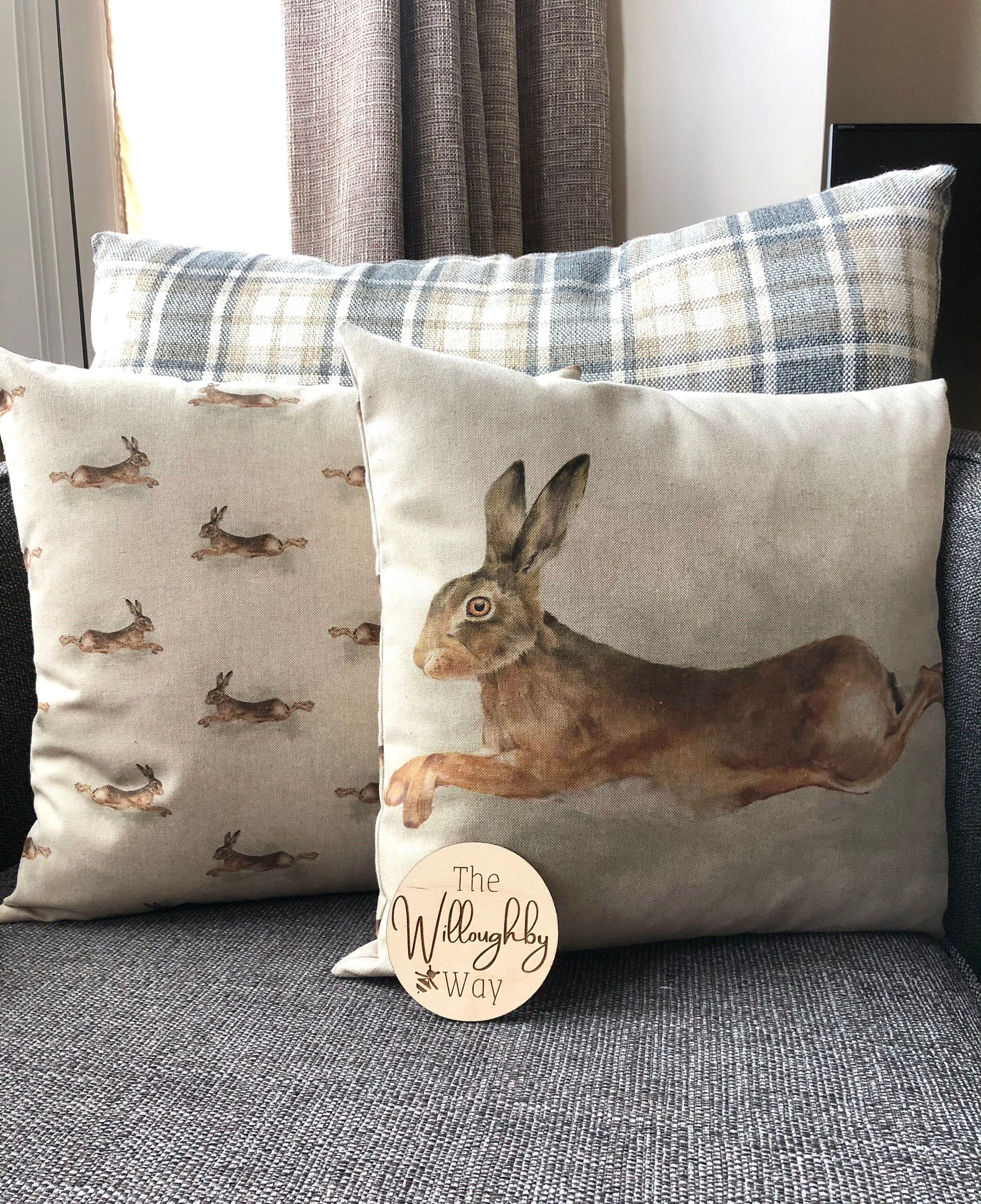 Leaping Hare Cushion Hares Rabbit Farmhouse Country Cottage - Etsy UK