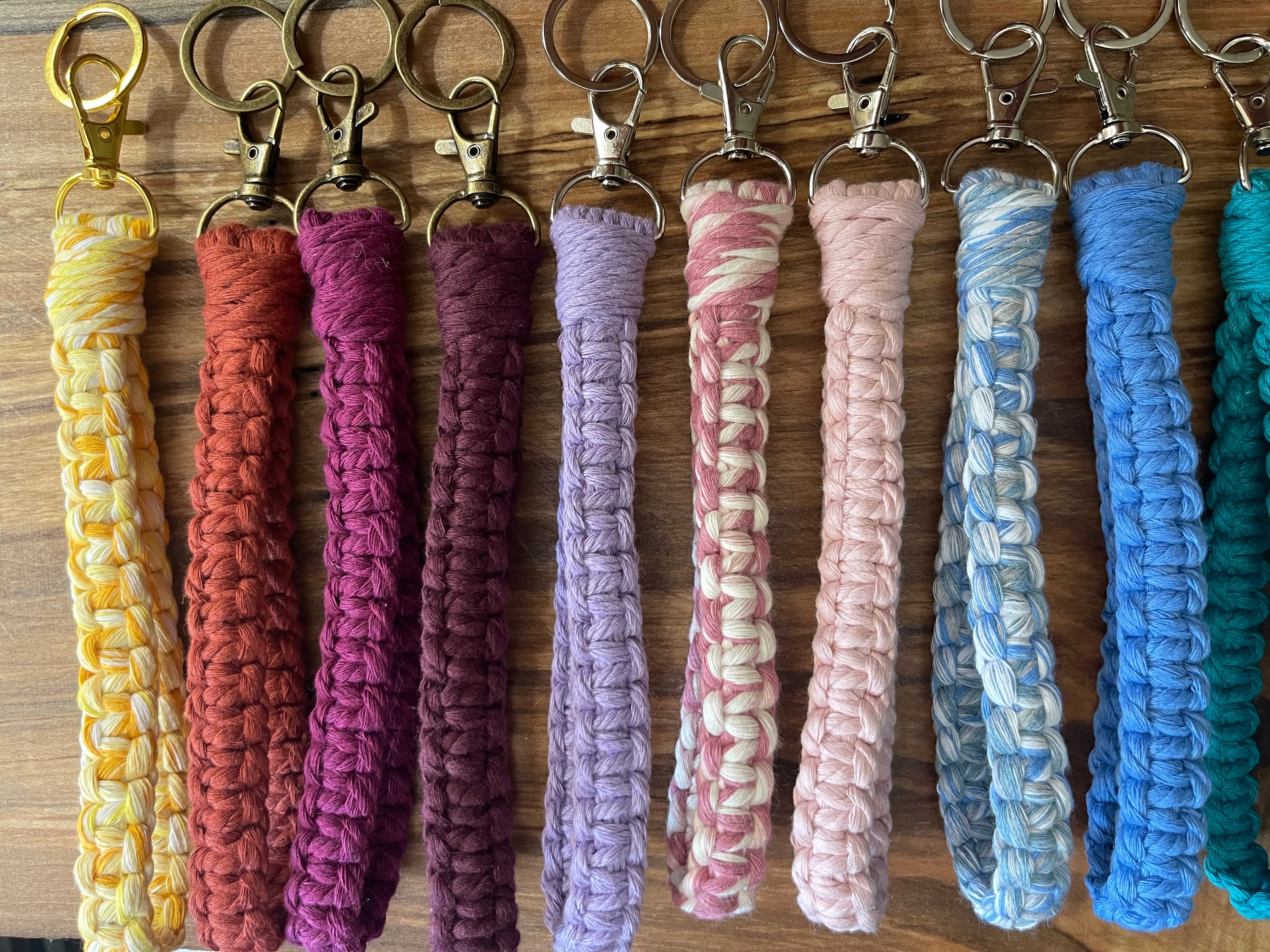 Wristlet for Keys , Keychain, Key Fob Keychain, Wristlet Keychain ...