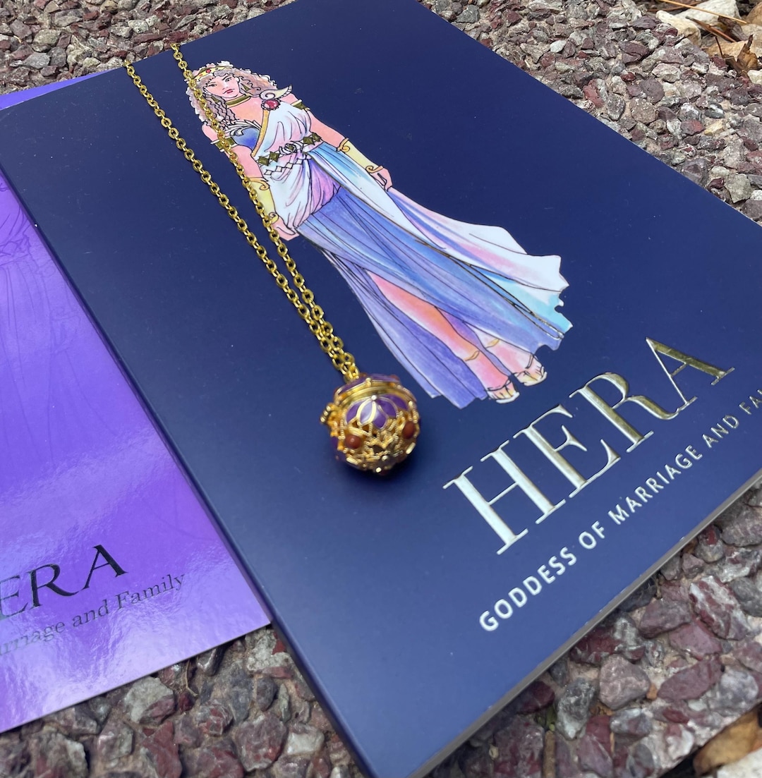 Goddess Hera Pick Me Necklace/lotus Aromatotherapy Necklace/open Locket ...