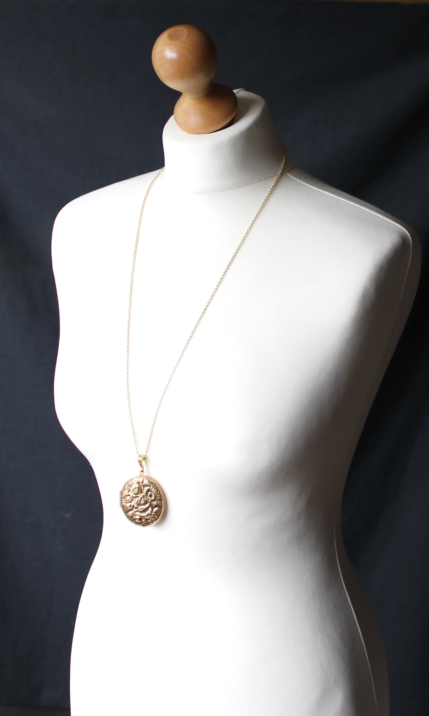 Extra Large Oval Vintage Brass Locket With Repousse Flowers - Etsy