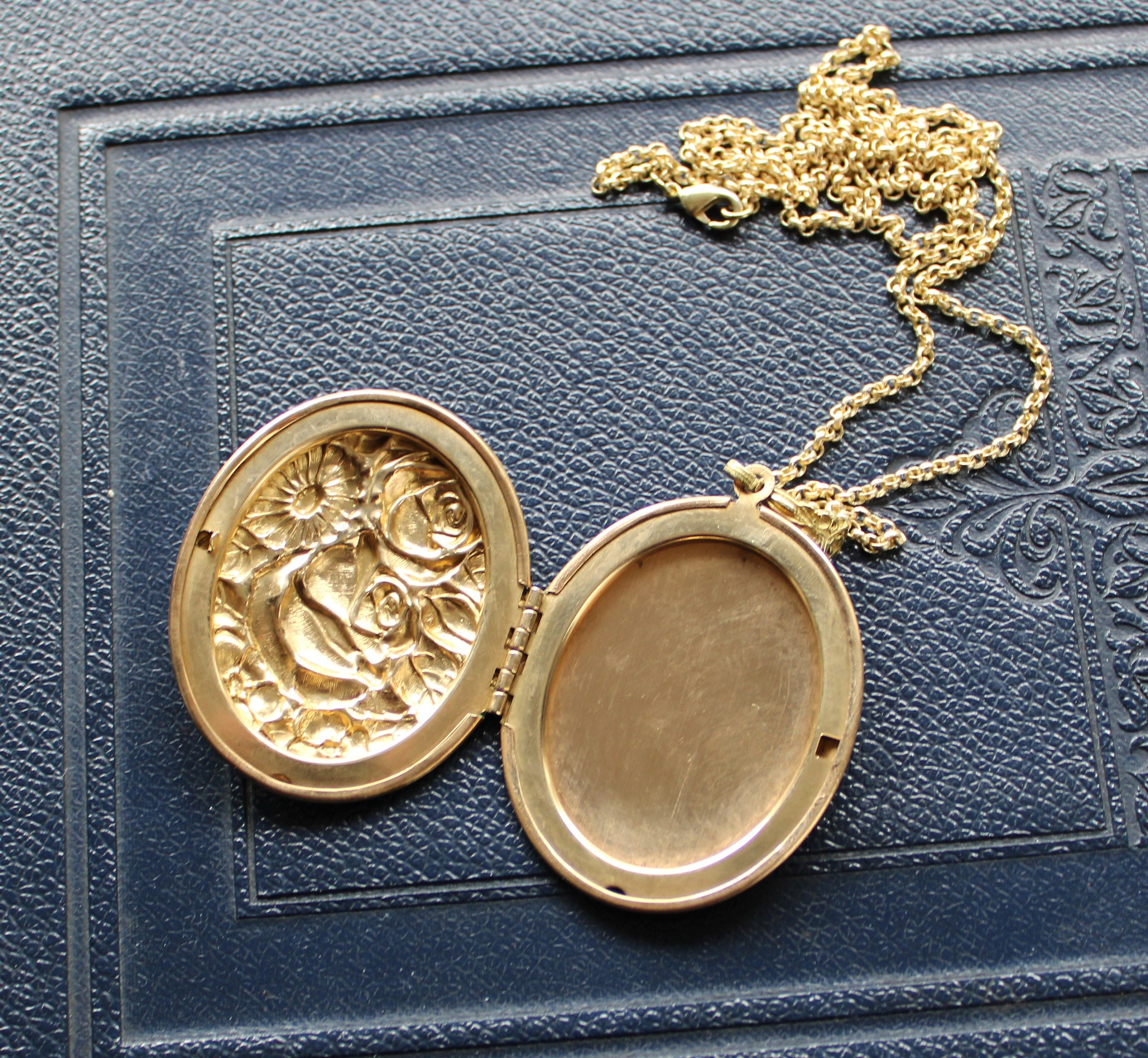 Extra Large Oval Vintage Brass Locket With Repousse Flowers - Etsy