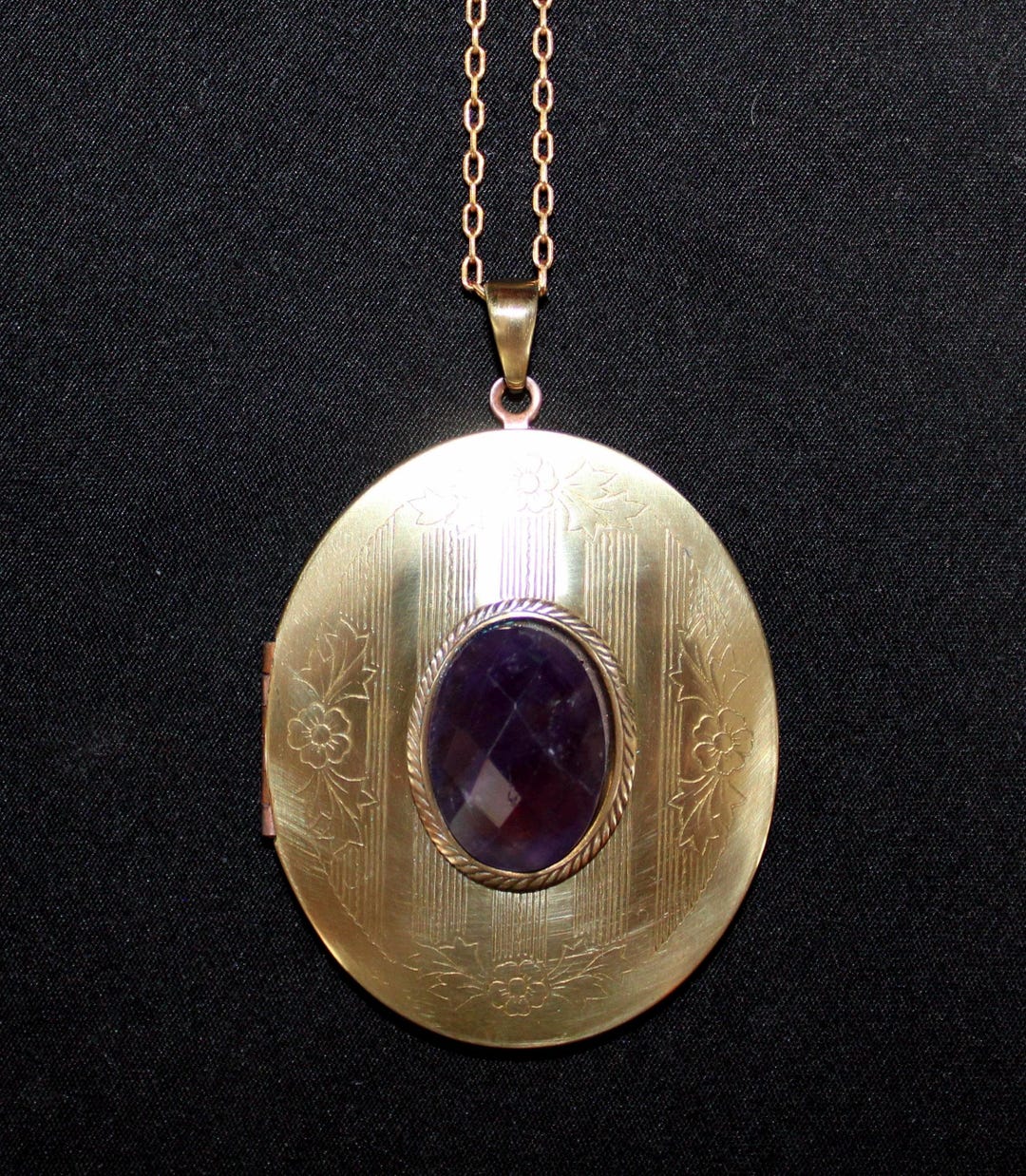 Etched Brass Locket: Vintage Oval Amethyst Cabochon Pendant - Etsy