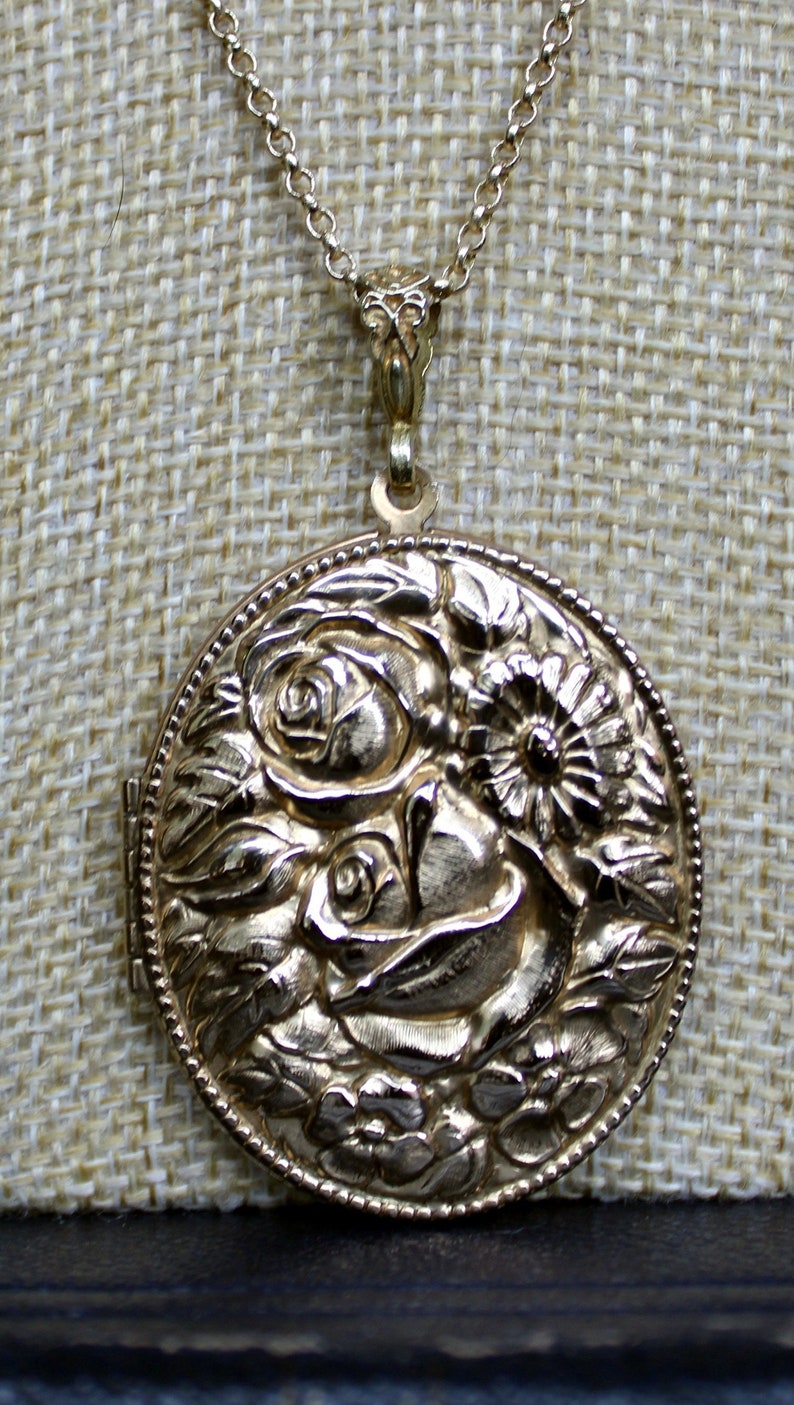 Extra Large Oval Vintage Brass Locket With Repousse Flowers - Etsy
