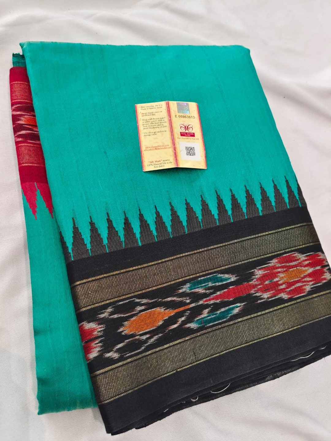 Pure Raw Silk With Ikkat Border and Ikkat Pallu - Etsy