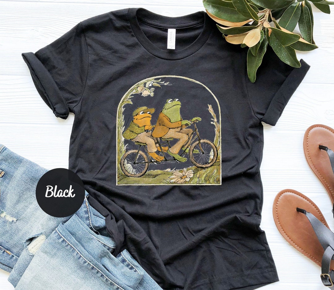 Frog and Toad Shirt, Vintage Classic Book Cover Shirt, Frog and Toad ...